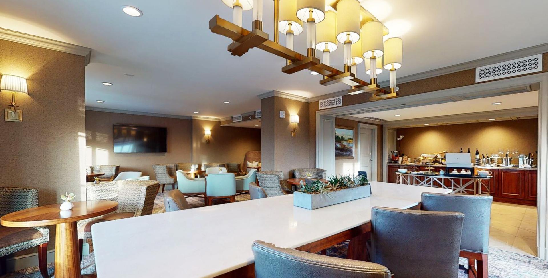 Private Charleston Hotel Rooms | Hotel Bennett - The Club Accommodations